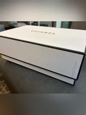 CHANEL | Other | Chanel White Box With Black Logo Rectangular Medium ...